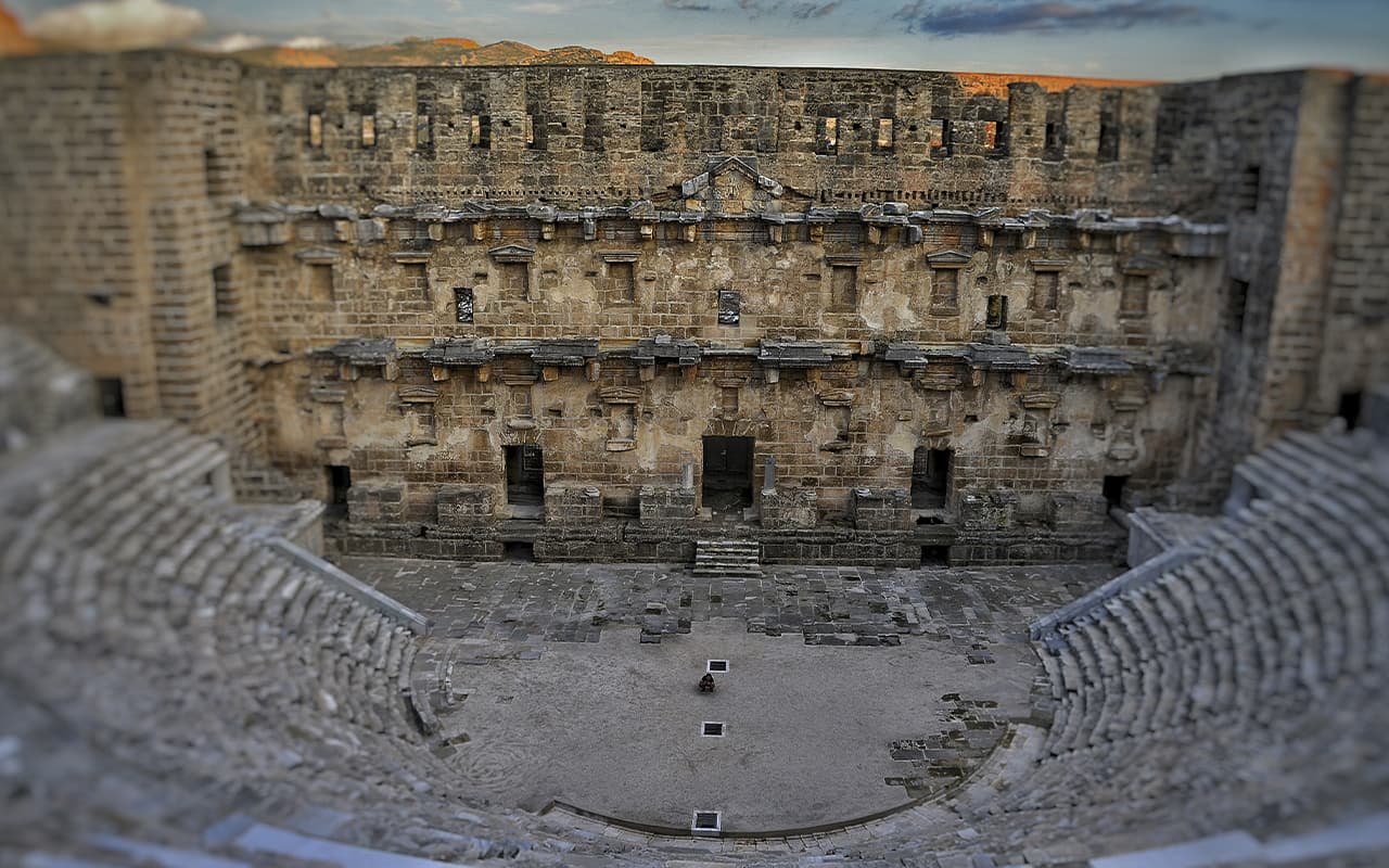 History of Theater: Appearance and Development - Reviewsbyjudith